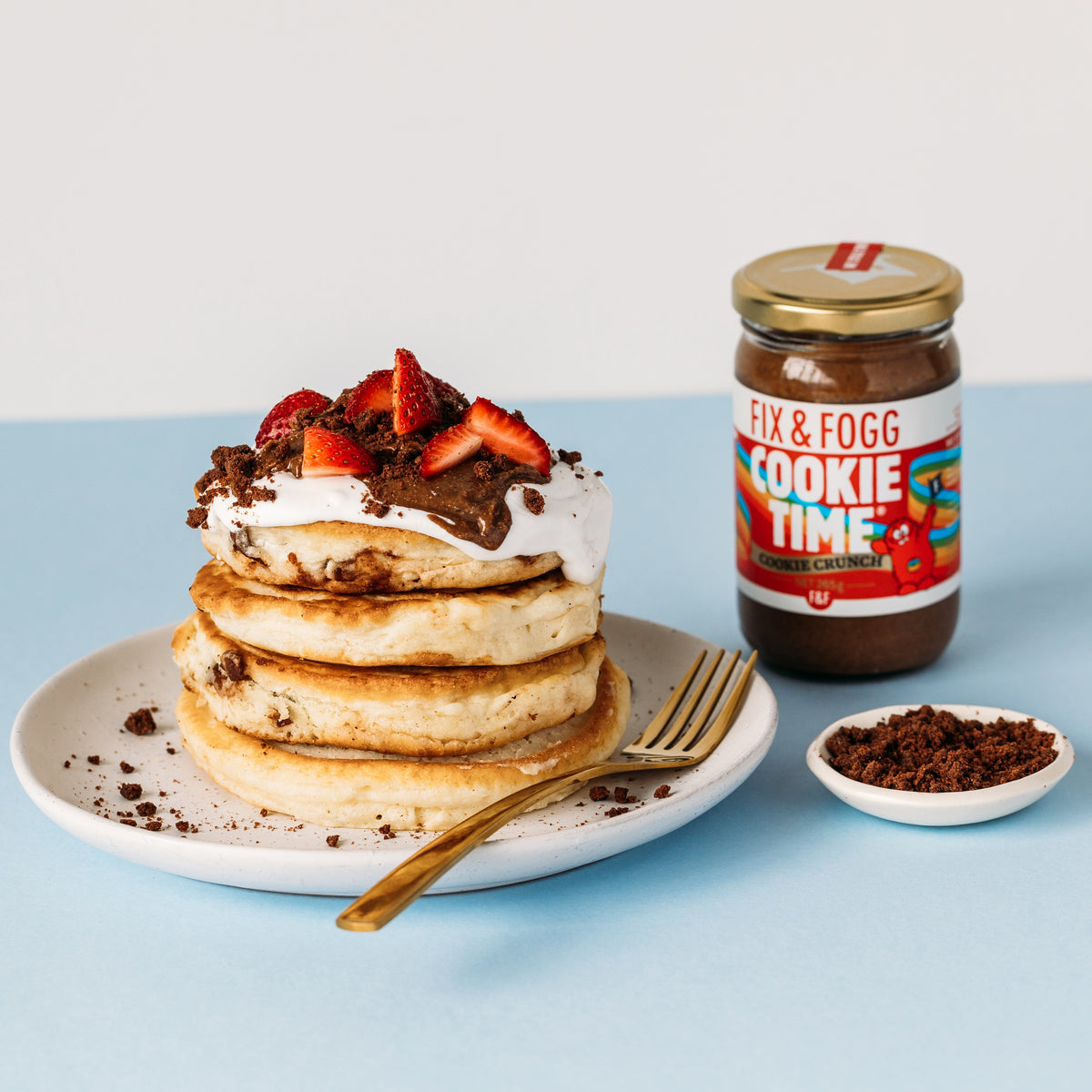 Fix & Fogg | STUFFED COOKIE CRUNCH PANCAKES